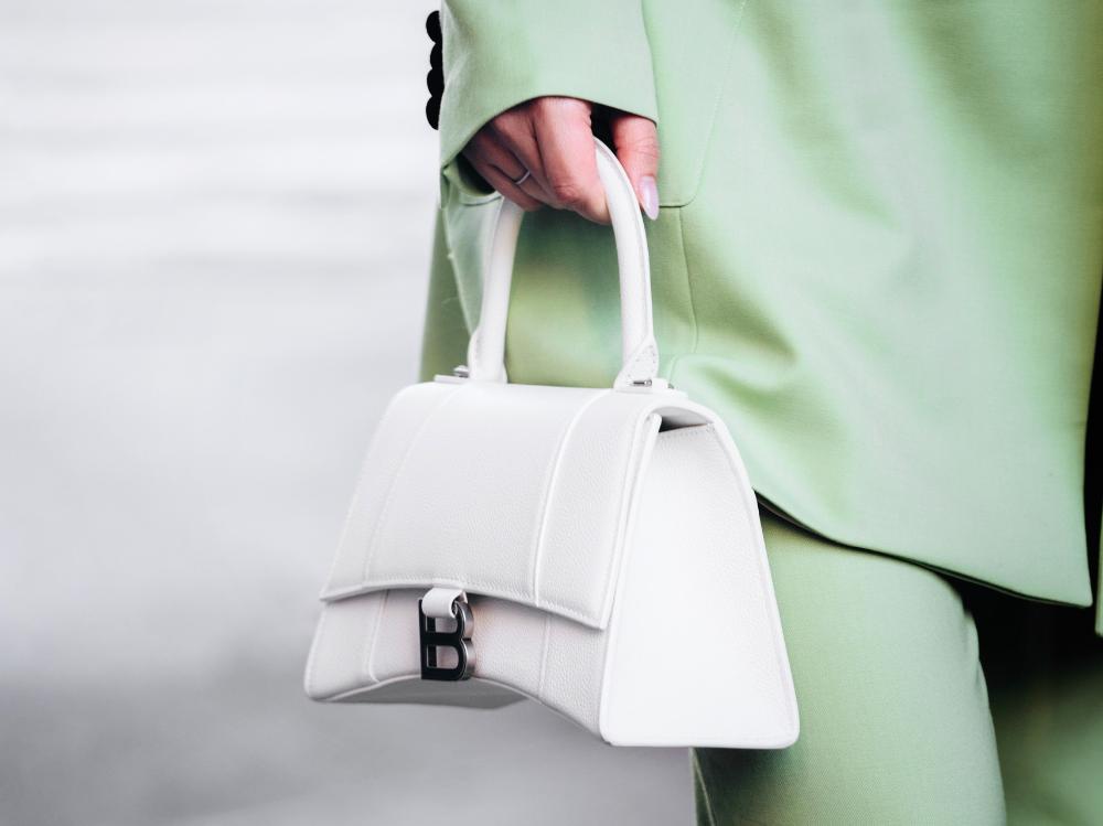 Buy Luxury Handbags | Resale Designer Purses | Used Designer Handbags ...